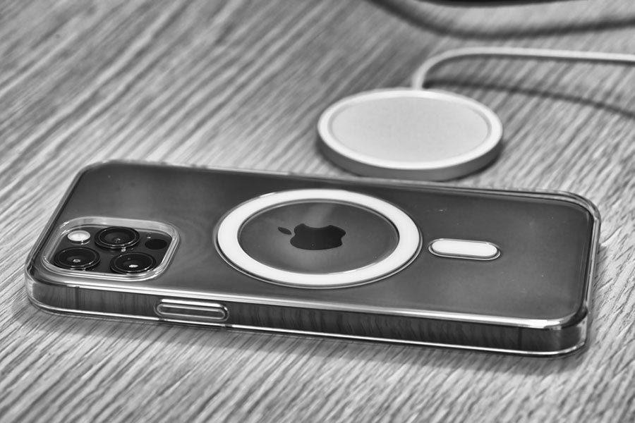 What iPhones Have MagSafe?